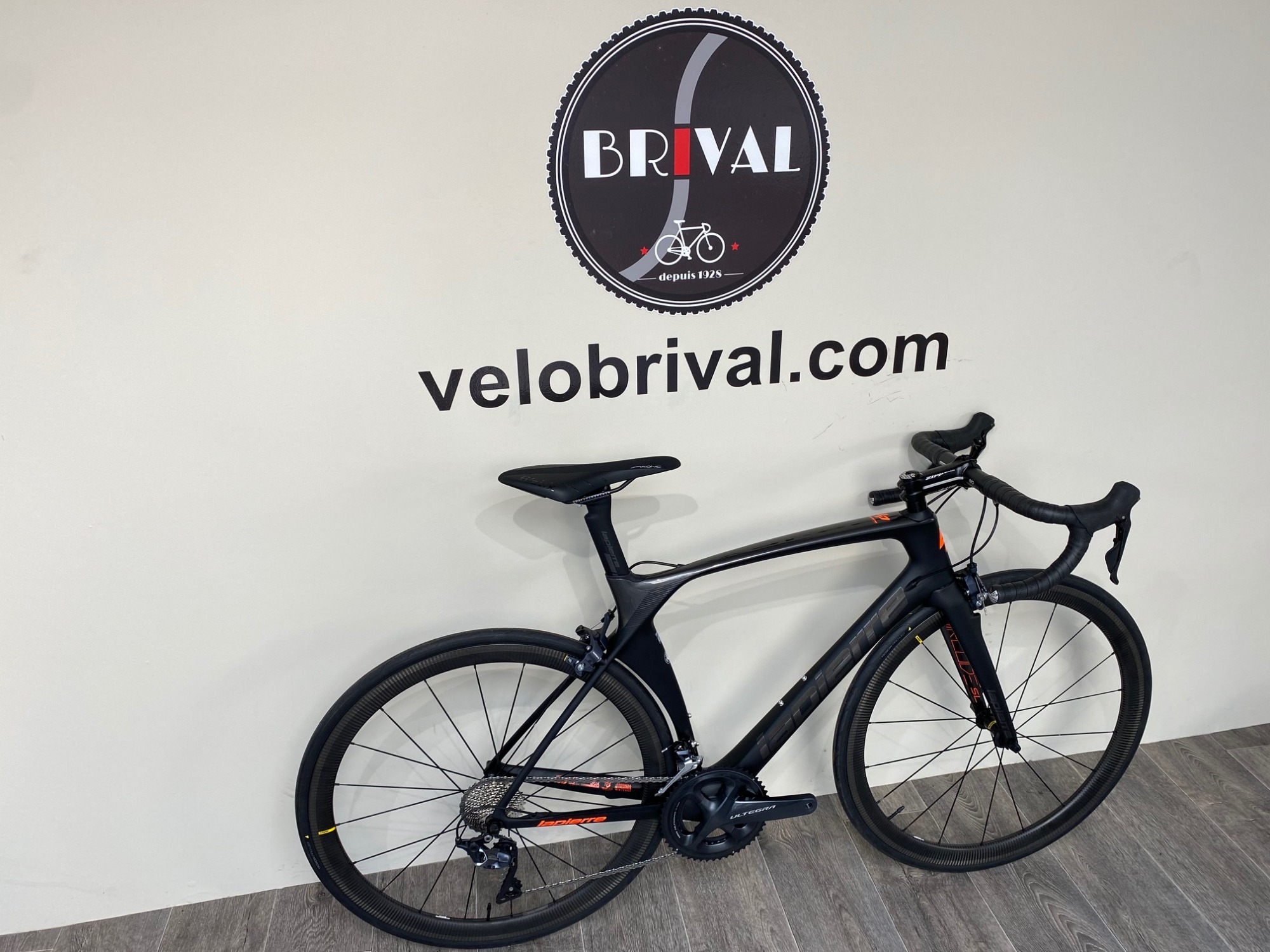 Lapierre AIRCODE SL 600 édition limitée 2018 - VeloBrival