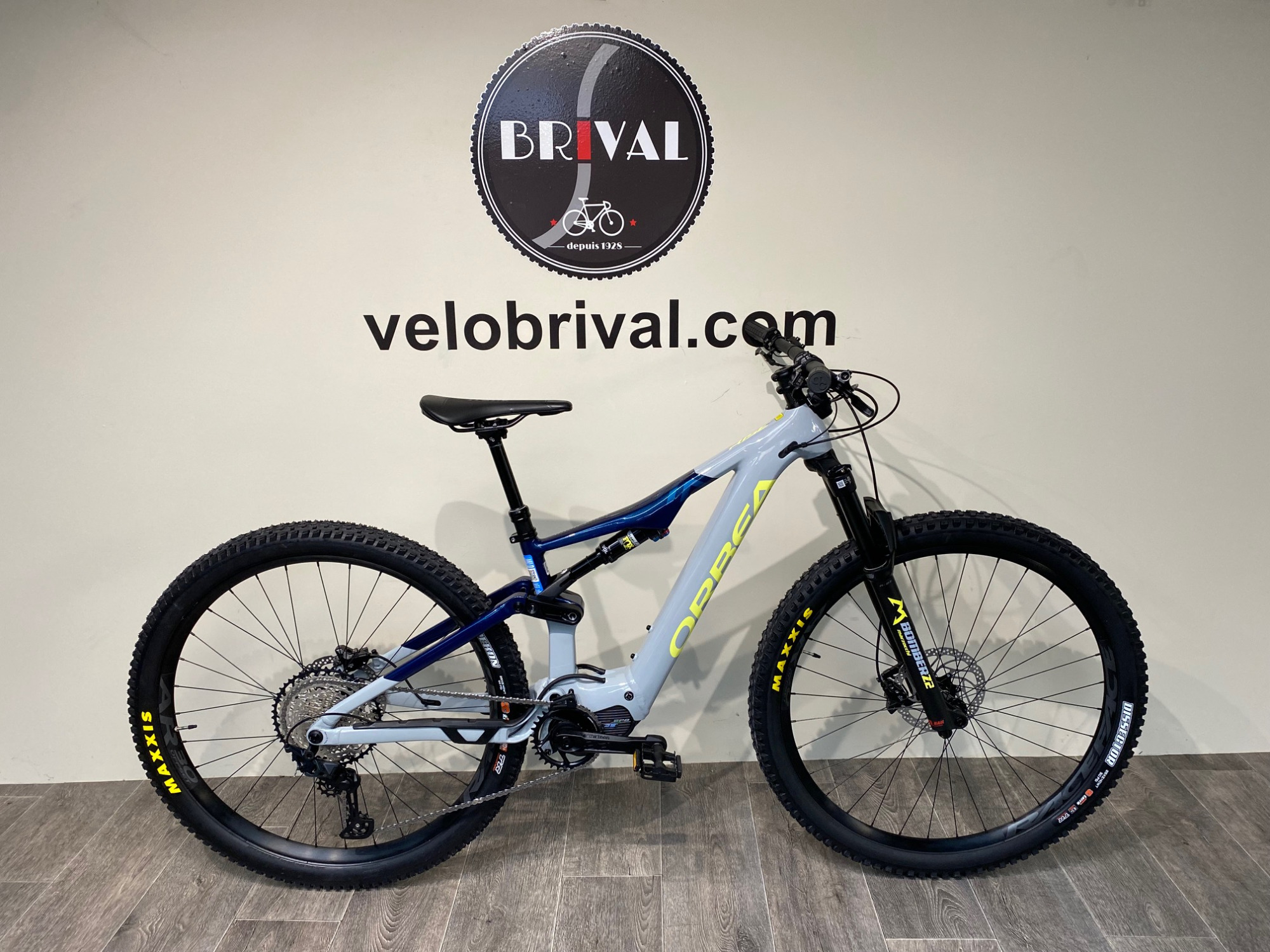 Orbea RISE H30 2022 - VeloBrival