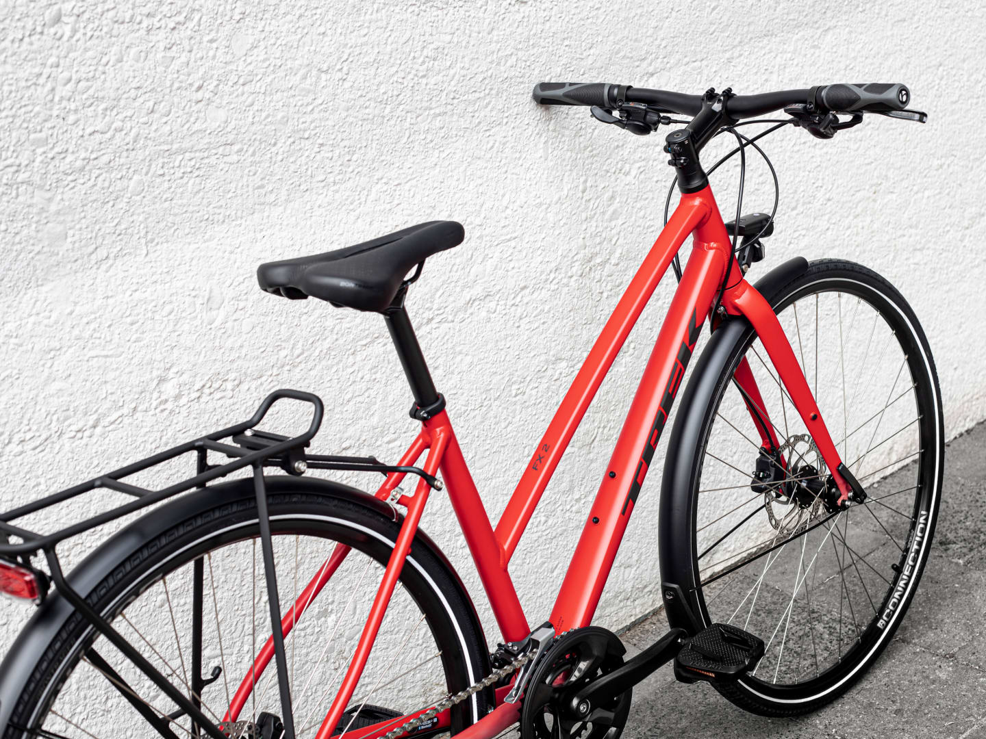 Promo Trek FX 2 Disc équipé stagger 2023 - VeloBrival