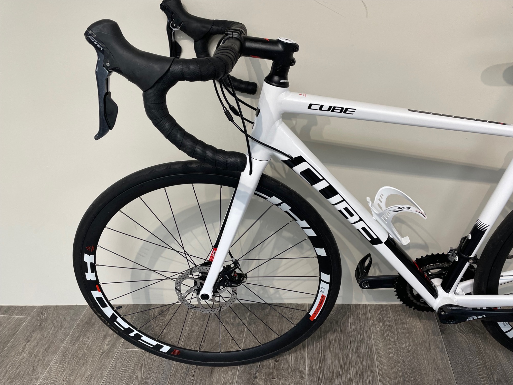 Promo Cube ATTAIN Pro Disc 2017 - VeloBrival