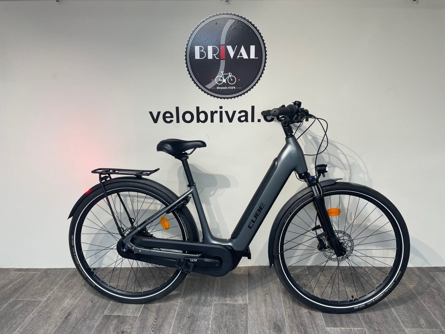 Gitane E-CLASSIC E-GOING CENTRAL D7 2019 - VeloBrival