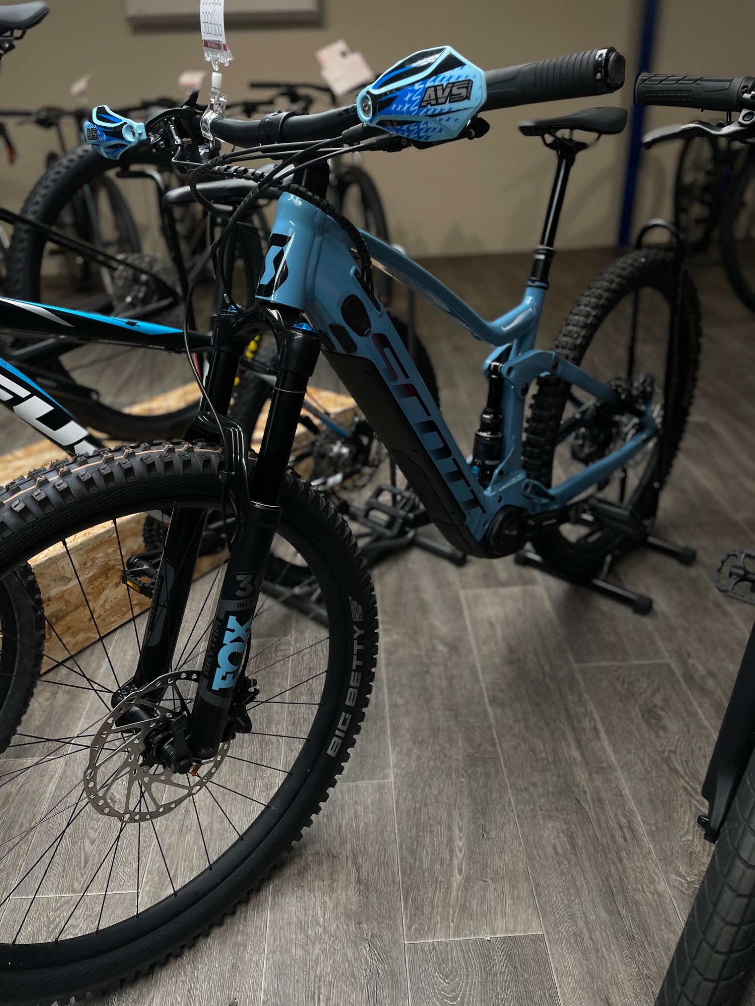 Lapierre e-EXPLORER 4.5 2022 - VeloBrival