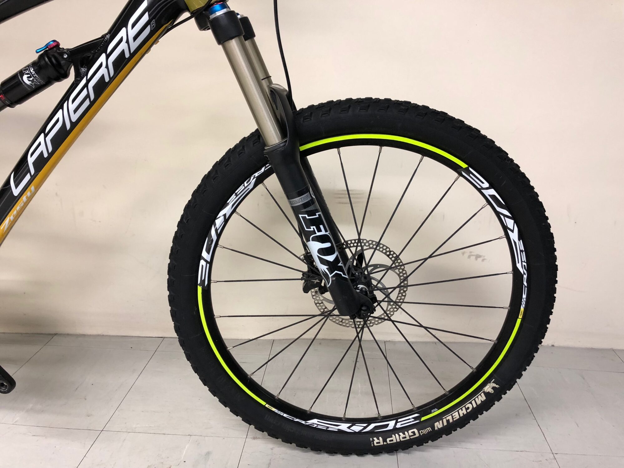 Lapierre Zesty 314 2012 - VeloBrival