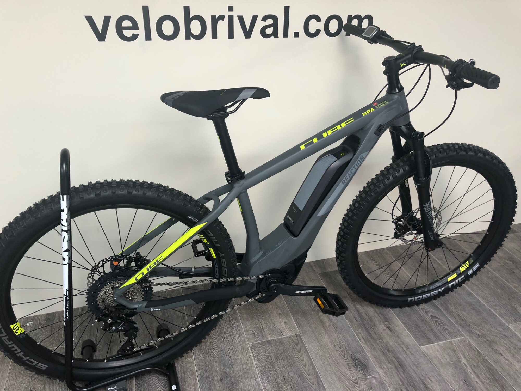 Cube REACTION HYBRID Race 500 27.5 2019 - VeloBrival