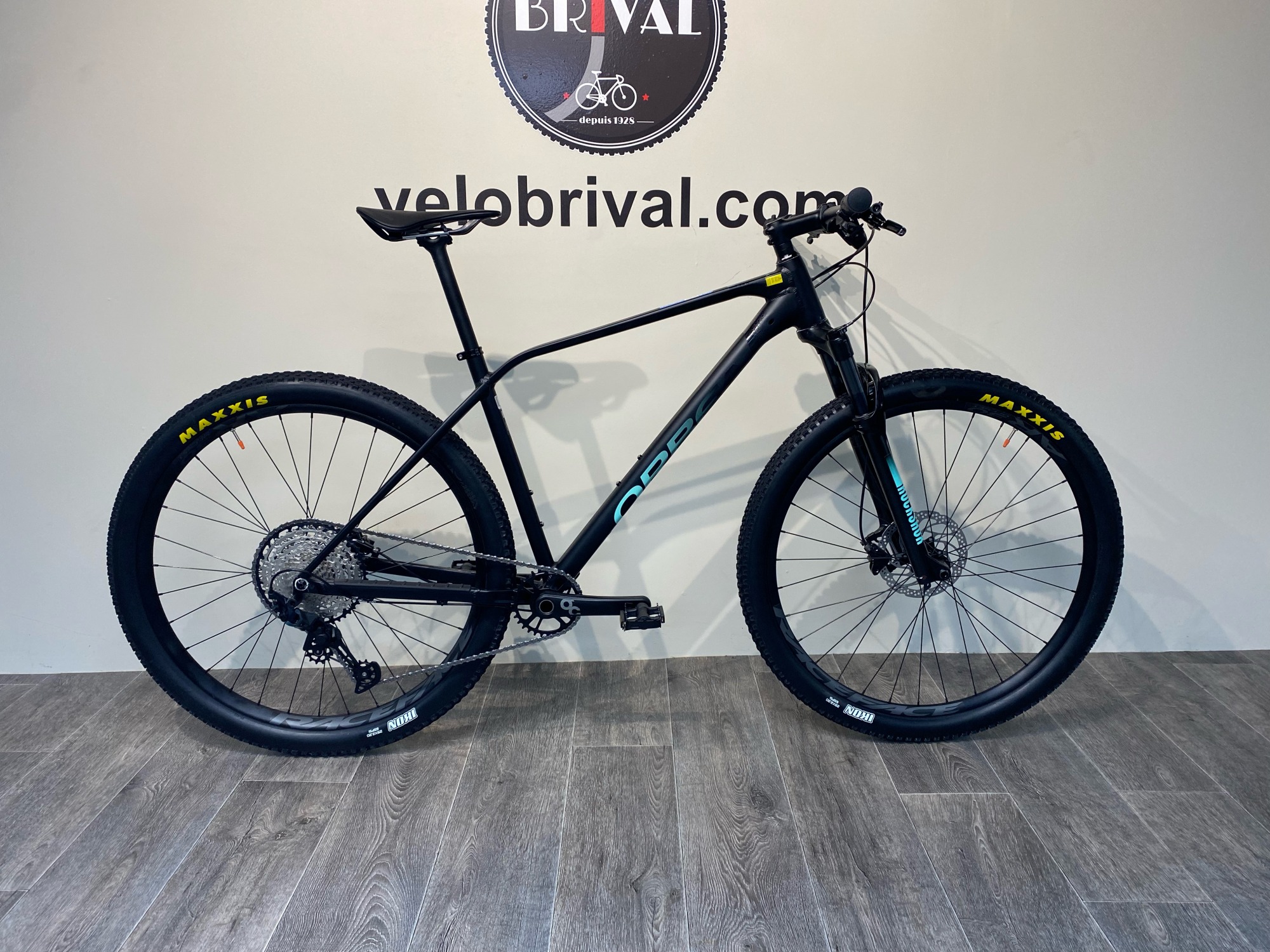 Orbea ALMA H20 2021 - VeloBrival