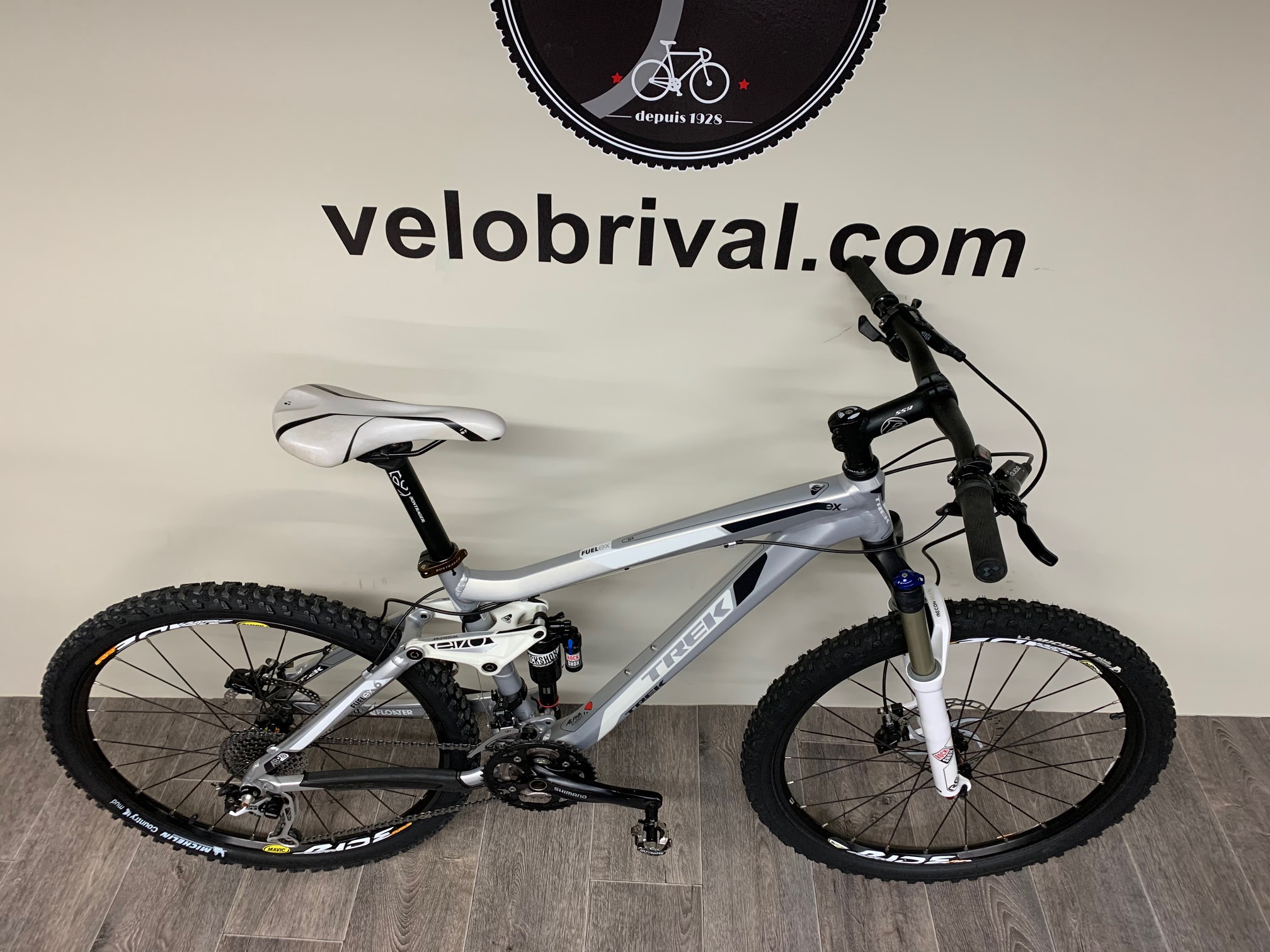 TREK Fuel EX 6 2011 - VeloBrival