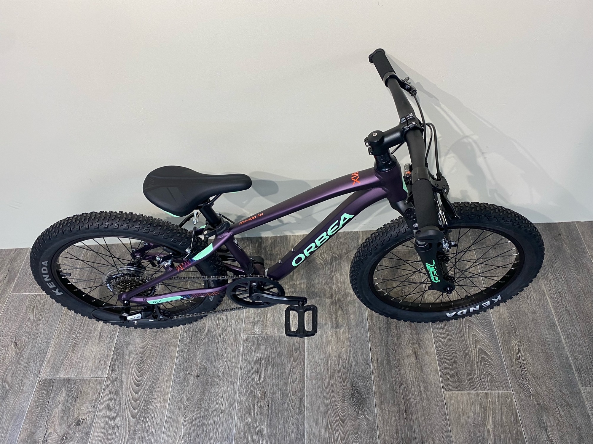 Orbea MX 20 XC 2022 - VeloBrival