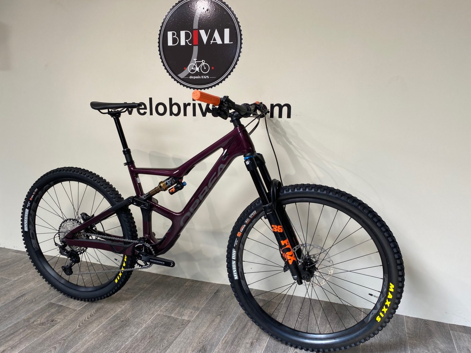Orbea OCCAM M30 LT 2022 - VeloBrival