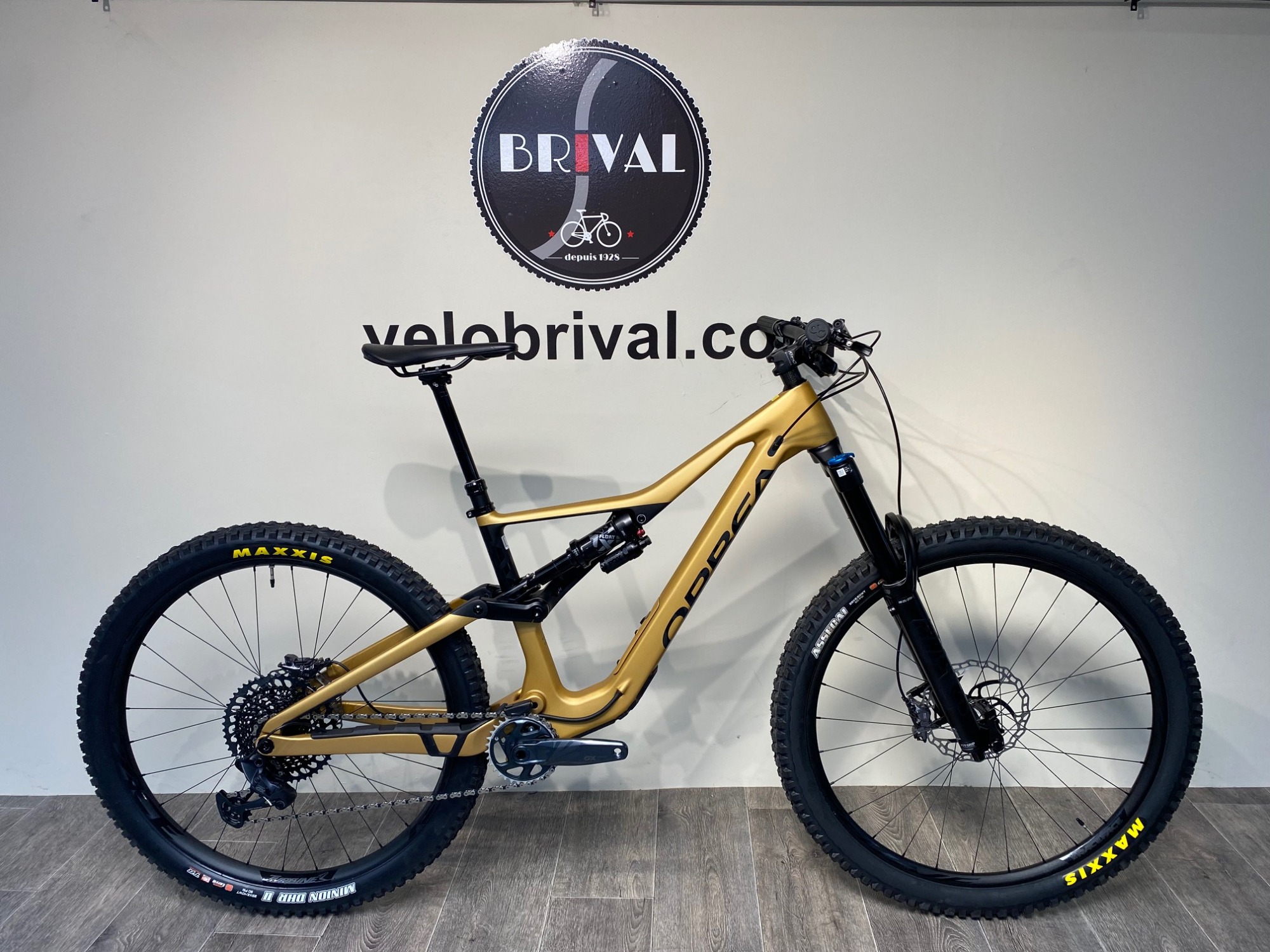Orbea RALLON M10 2022 - VeloBrival