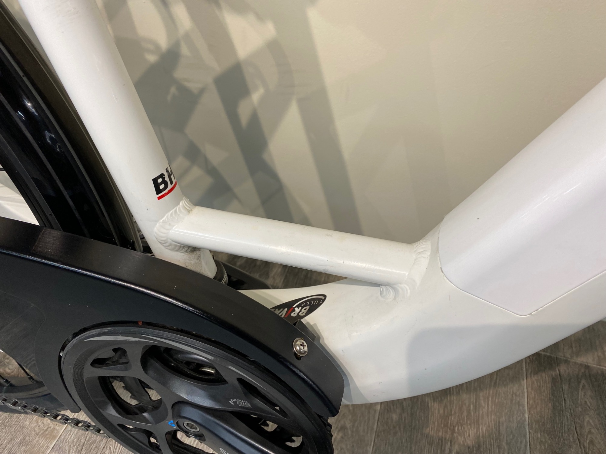 BH EVO CITY WAVE 2014 - VeloBrival